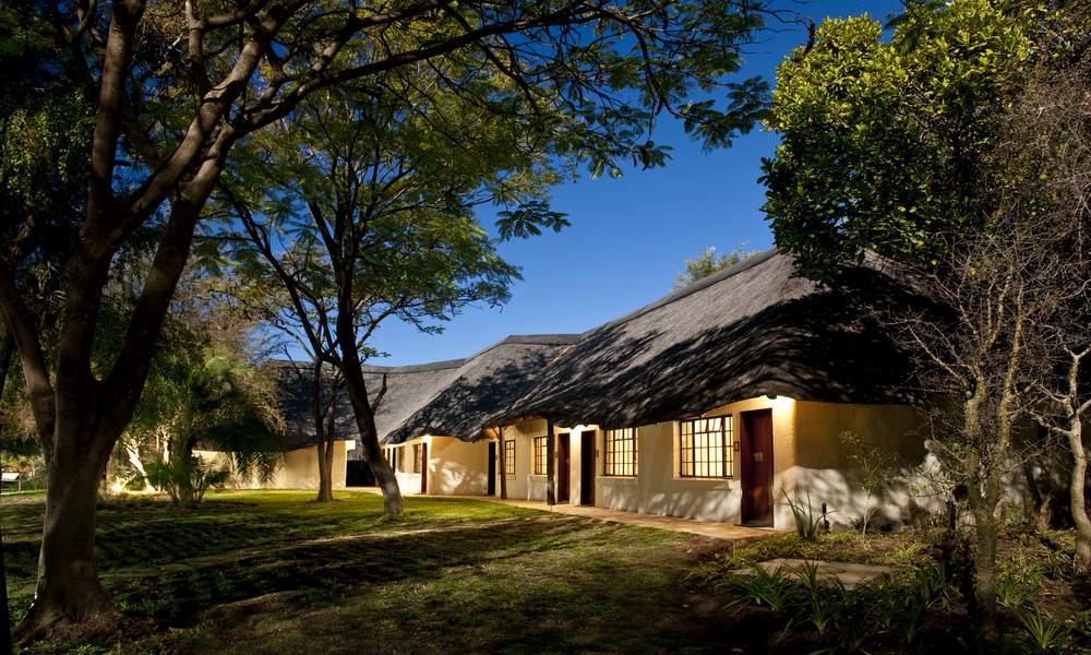 Mokuti Etosha Lodge